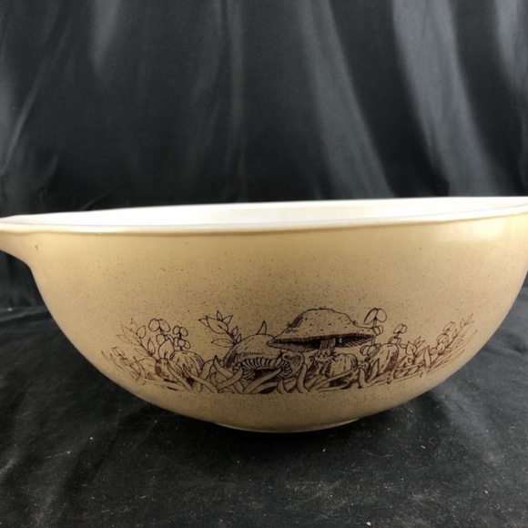 Pyrex | Kitchen | Vintage Forest 444 Cinderella Mixing Bowl By Pyrex ...